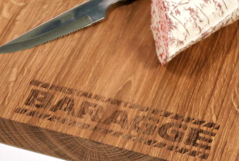Rustikales Holzbrett mit Ihrem Logo | Juerg Siegrist AG Werbeartikel